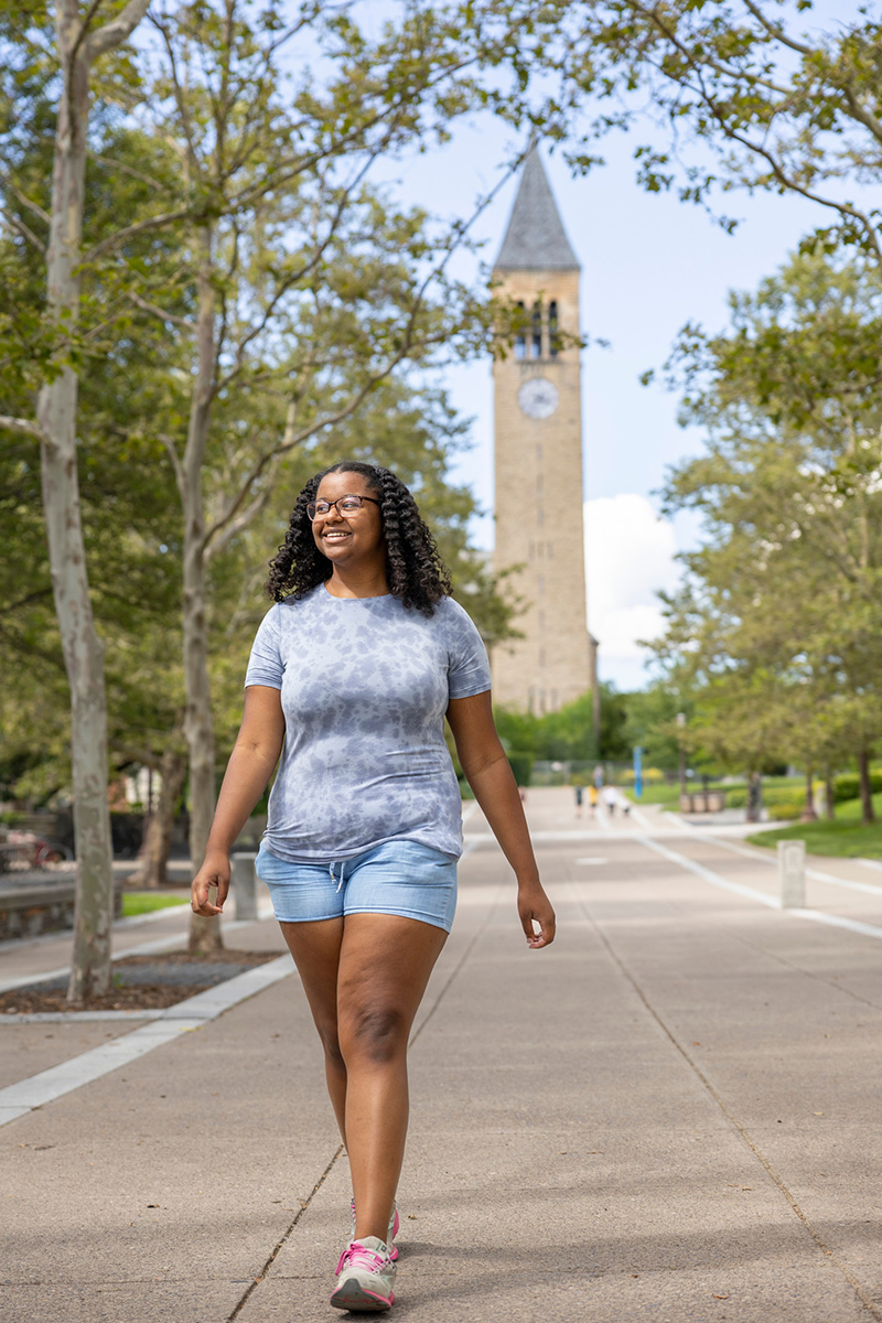 Lexi Ellis - Center for Research on Programmable Plant Systems